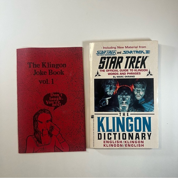 Paramount Pictures | Accents | Vintage Star Trek Klingon Dictionary ...